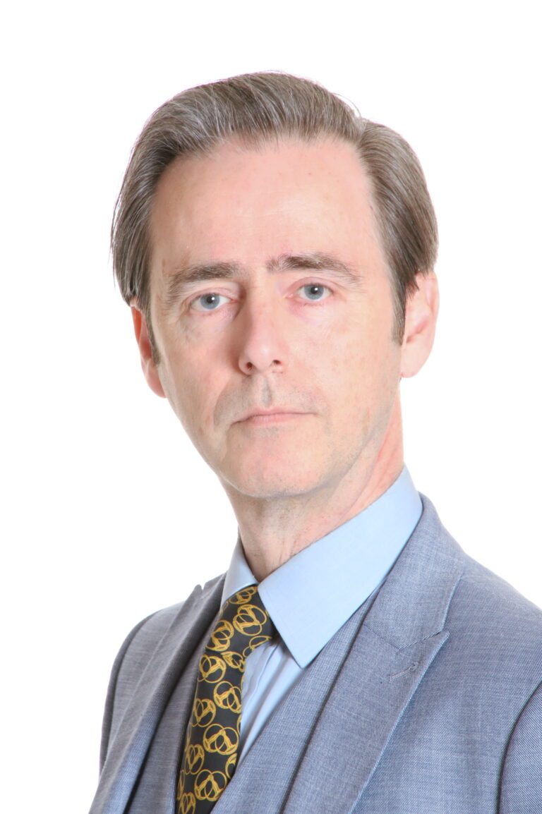 Reducing your public charging costs : EVA England